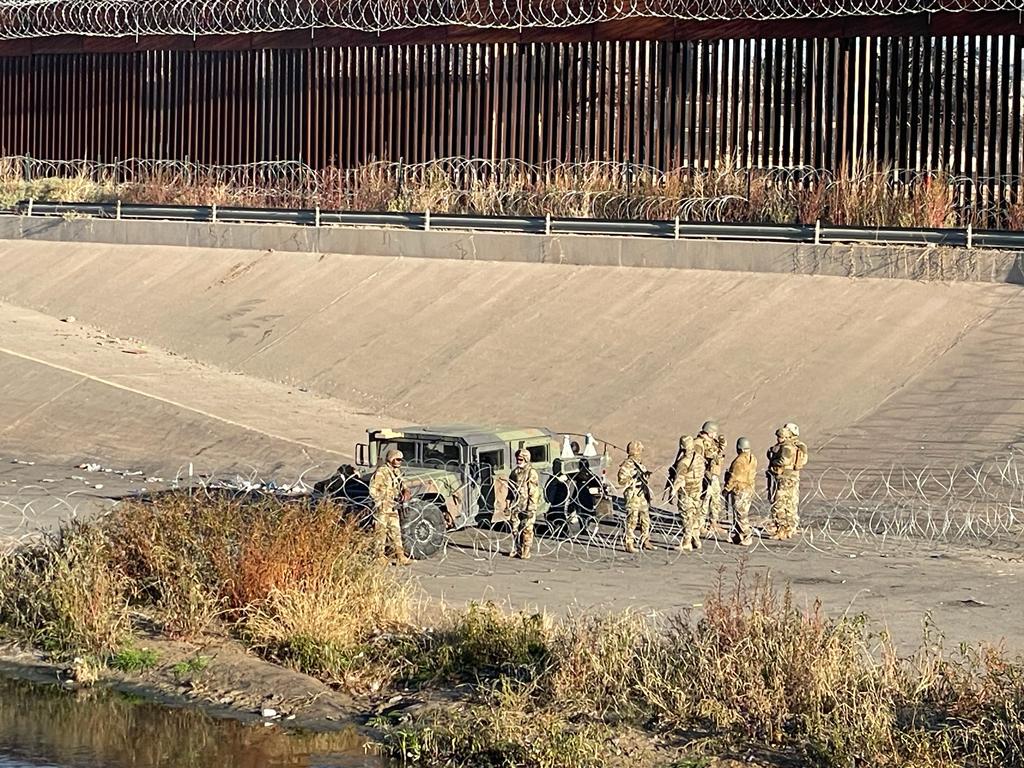 Texas despliega soldados en la frontera con Ciudad Juárez