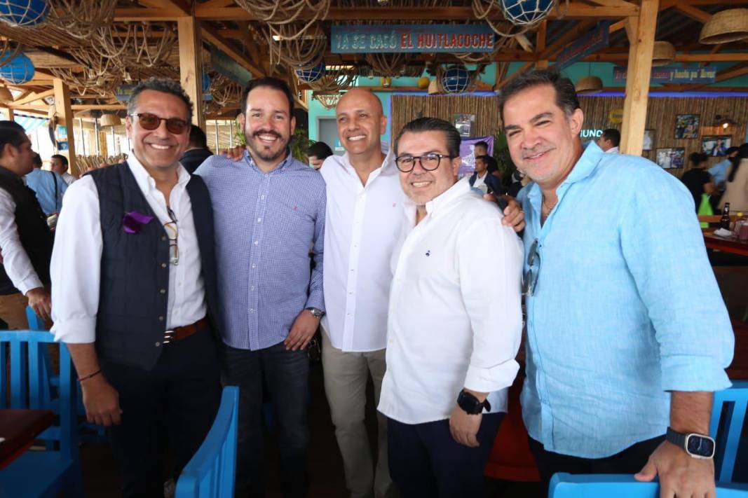 Se inaugura El Muchacho Alegre en la Zona Dorada de Mazatlán