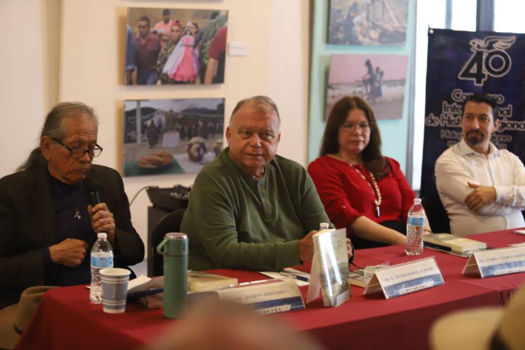 Presenta Arturo Román en su libro la historia del comercio y su ...