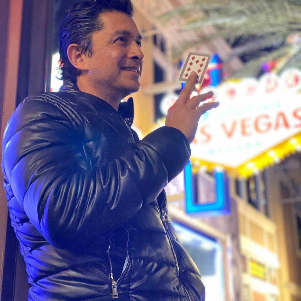 Encuentra el ‘Mago Samed’ en la magia, el mejor acto de su vida