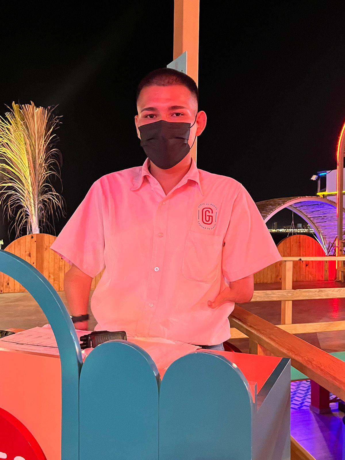 El mazatleco Carlos Peraza rompe estereotipos y sus barreras físicas