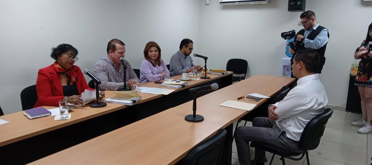 Instala Comisión del Congreso sesión permanente para dictaminar reforma a Ley Orgánica de la UAS