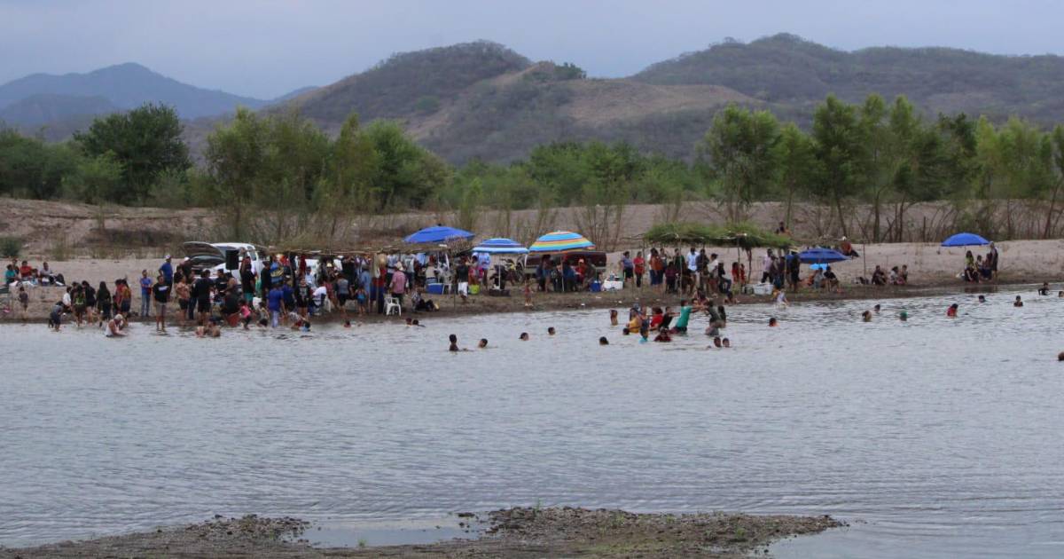 Claman a San Juan por agua y un buen temporal de lluvias en Matatán
