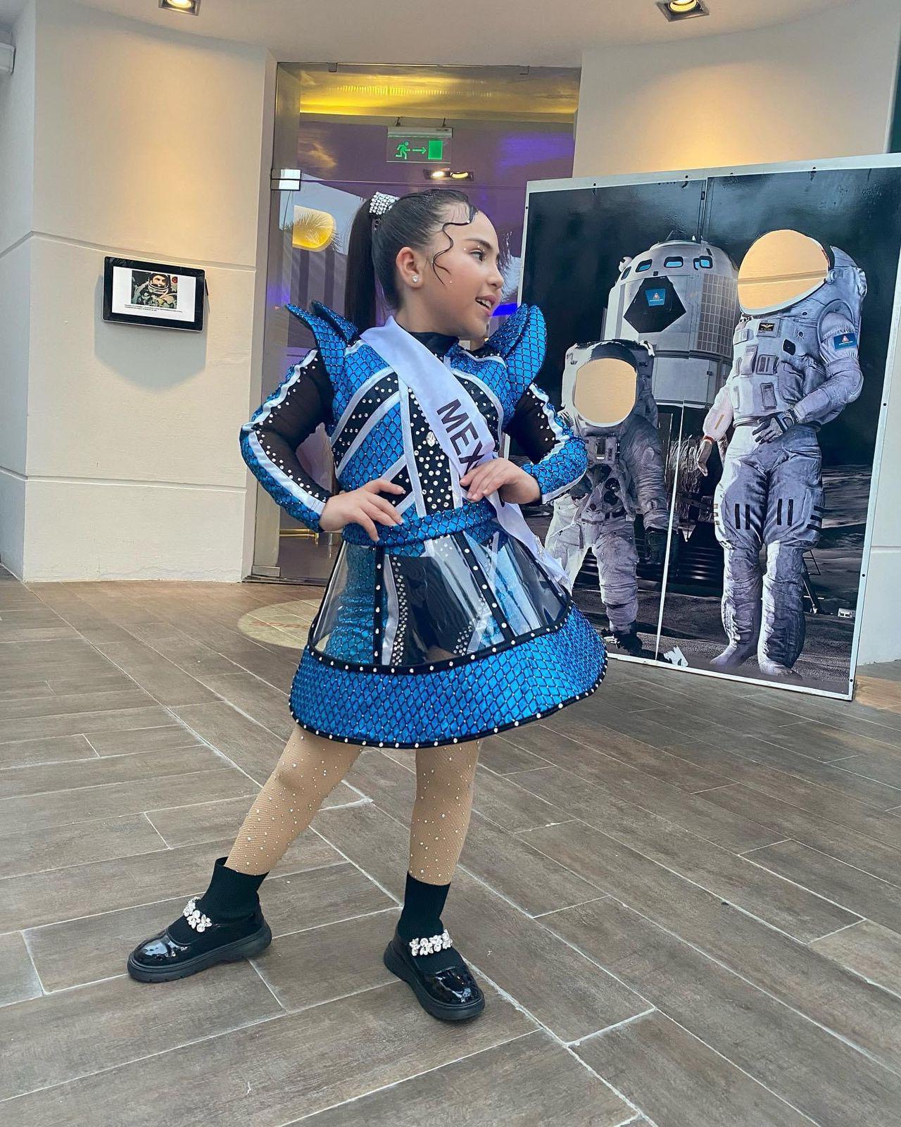 Scarleth Valenzuela obtiene corona como Mini Model World 2023