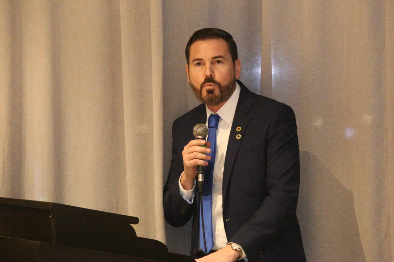 Se debe transitar a una economía con mayor desarrollo industrial ...