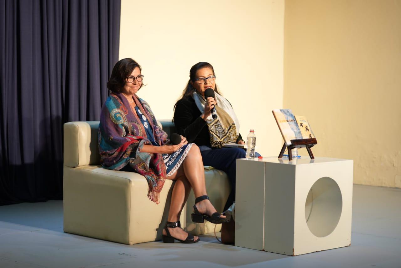 La escritora Estela González presenta ‘Limonaria’ y ‘Arribada’