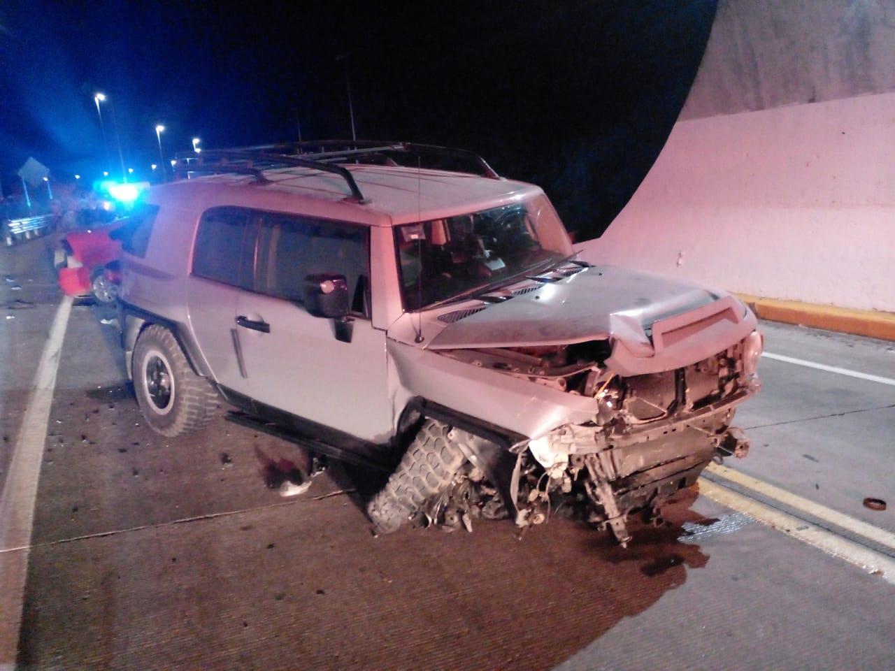 Choque en la Mazatlán-Durango deja 3 heridos y el cierre de la autopista por 5 horas