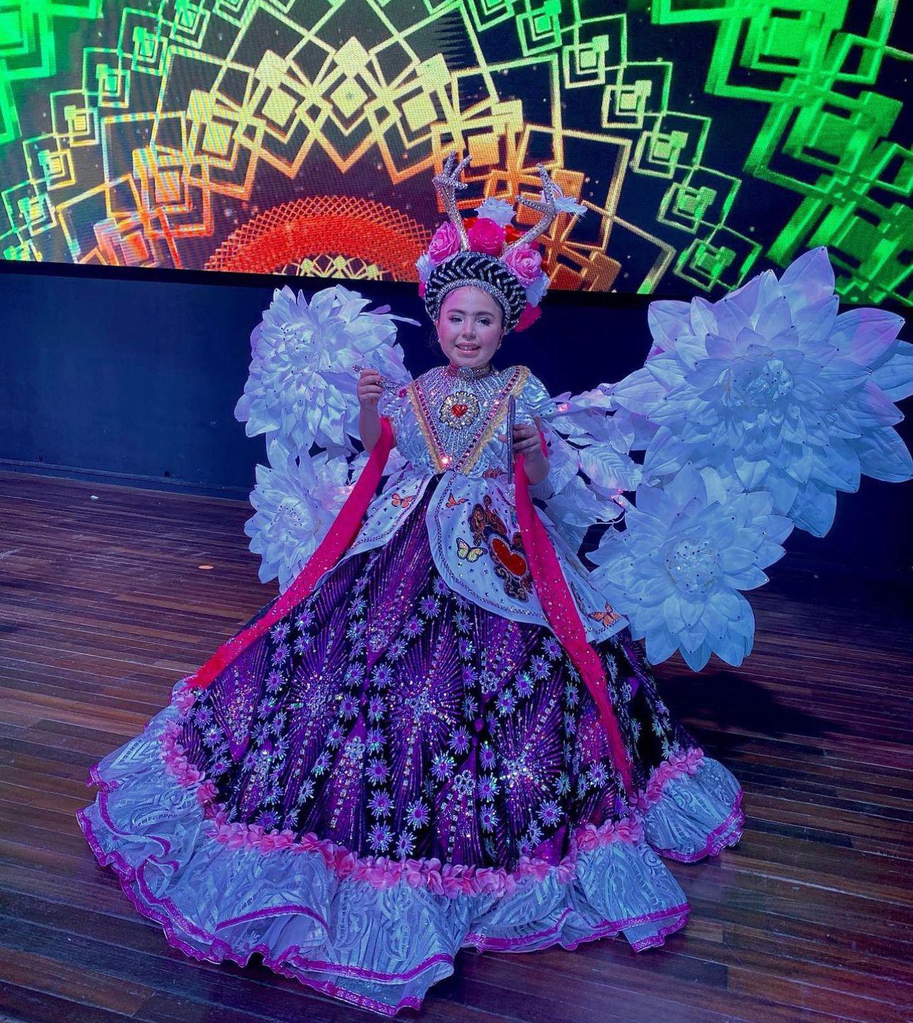 Scarleth Valenzuela obtiene corona como Mini Model World 2023