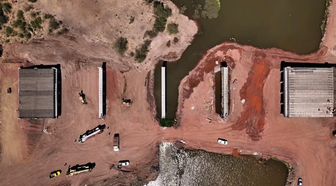 Supervisa Rocha Moya construcción del puente vehicular sobre el río Humaya