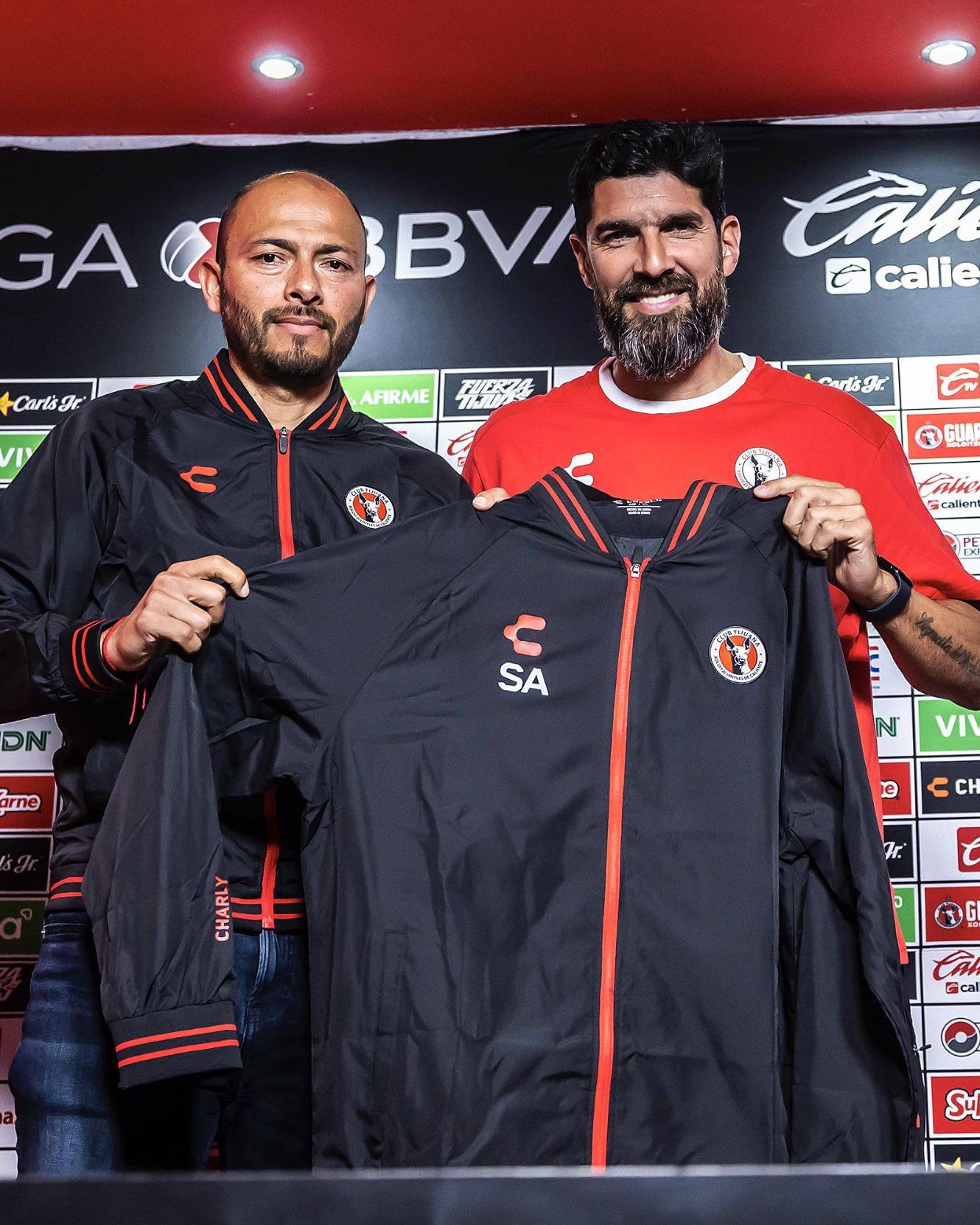 Sebastián Abreu promete un ‘catenaccio VIP’ con Xolos de Tijuana