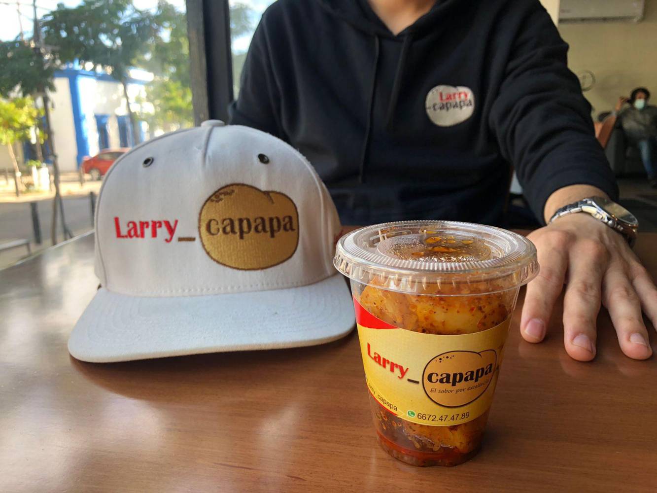 Larry-Capapa, una historia de emprendimiento y constancia