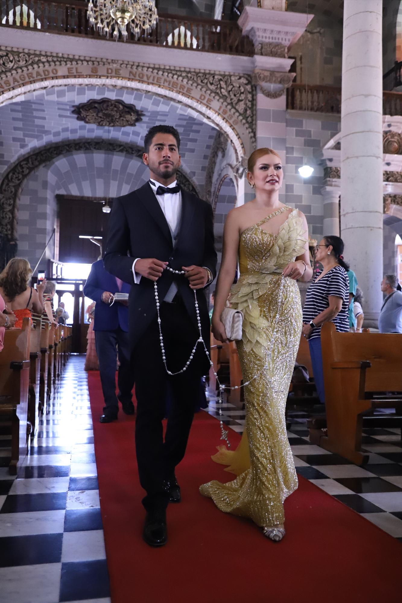 Ámbar Marbella Chicuate y Miguel Ángel Arévalo se casan en Catedral