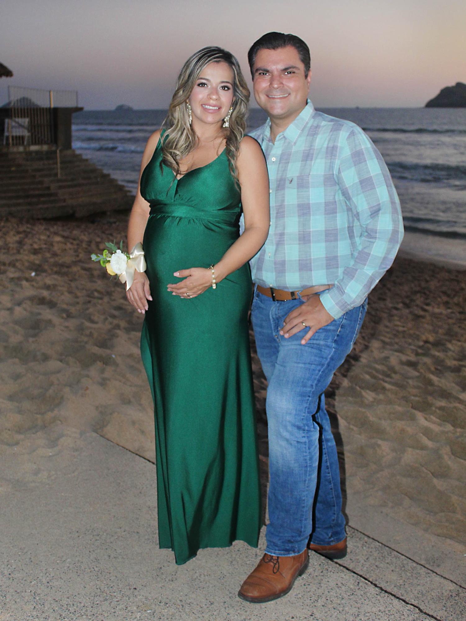 Zulema Peraza ya tiene a Guillermo en sus brazos
