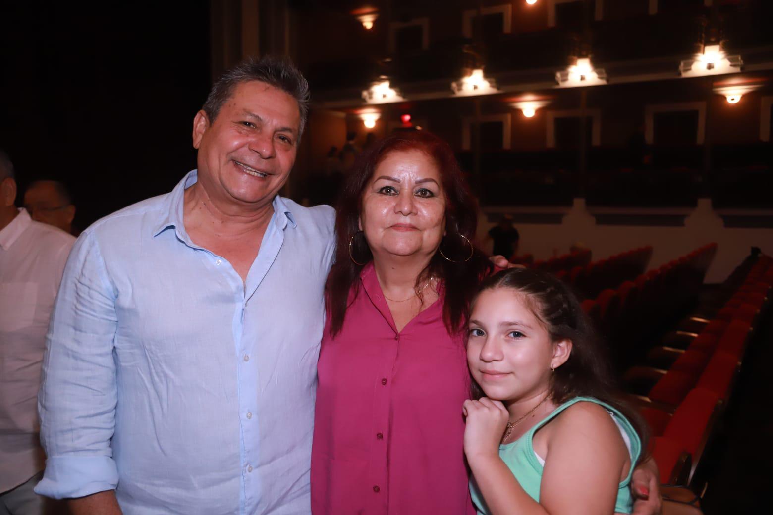 Mazatlecos se unen a la velada mexicana del tenor Carlos Osuna