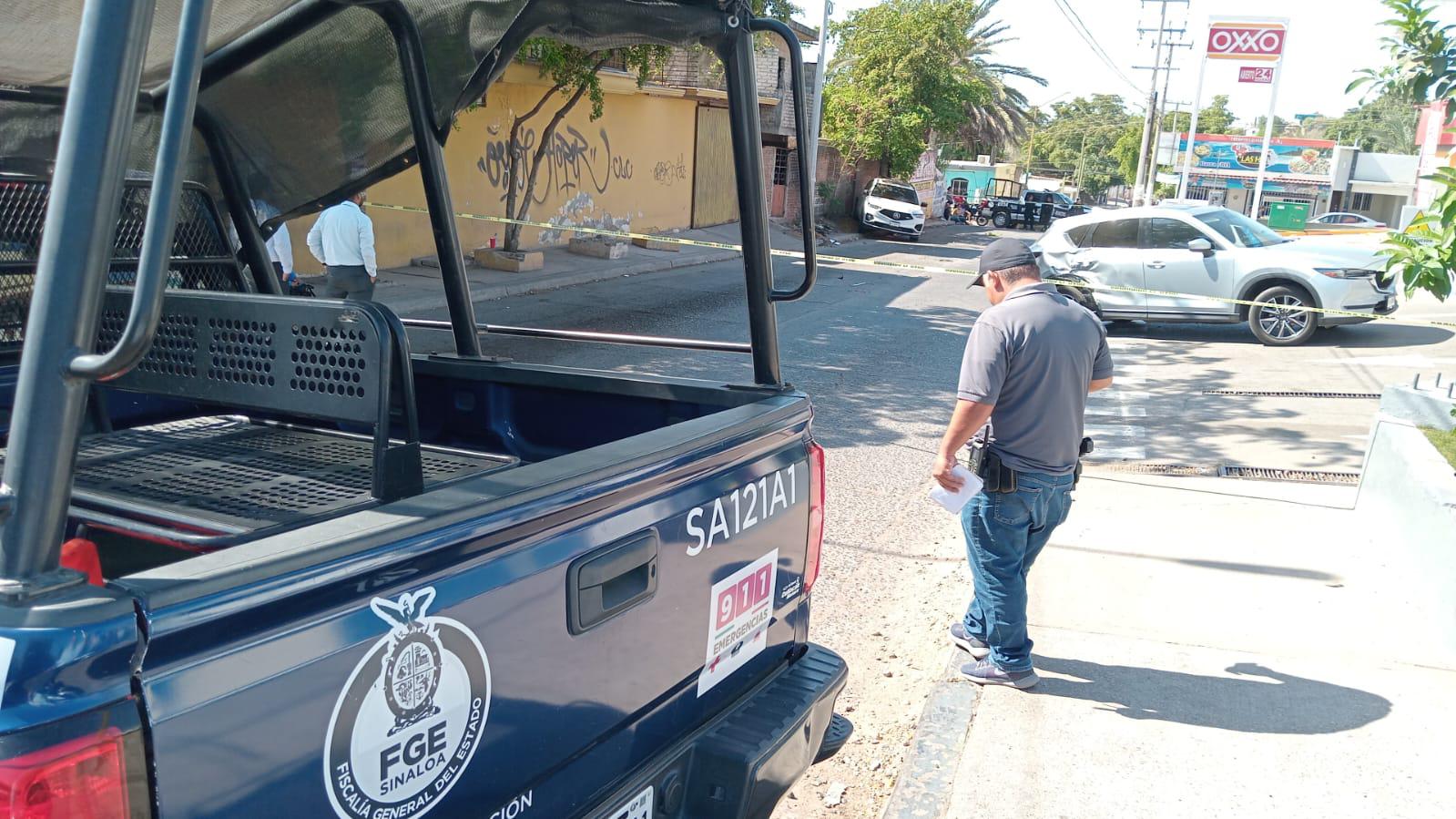 Se registra balacera en Culiacán; hay un muerto y varios vehículos chocados Se registra balacera en Culiacán; hay un muerto y varios vehículos chocados