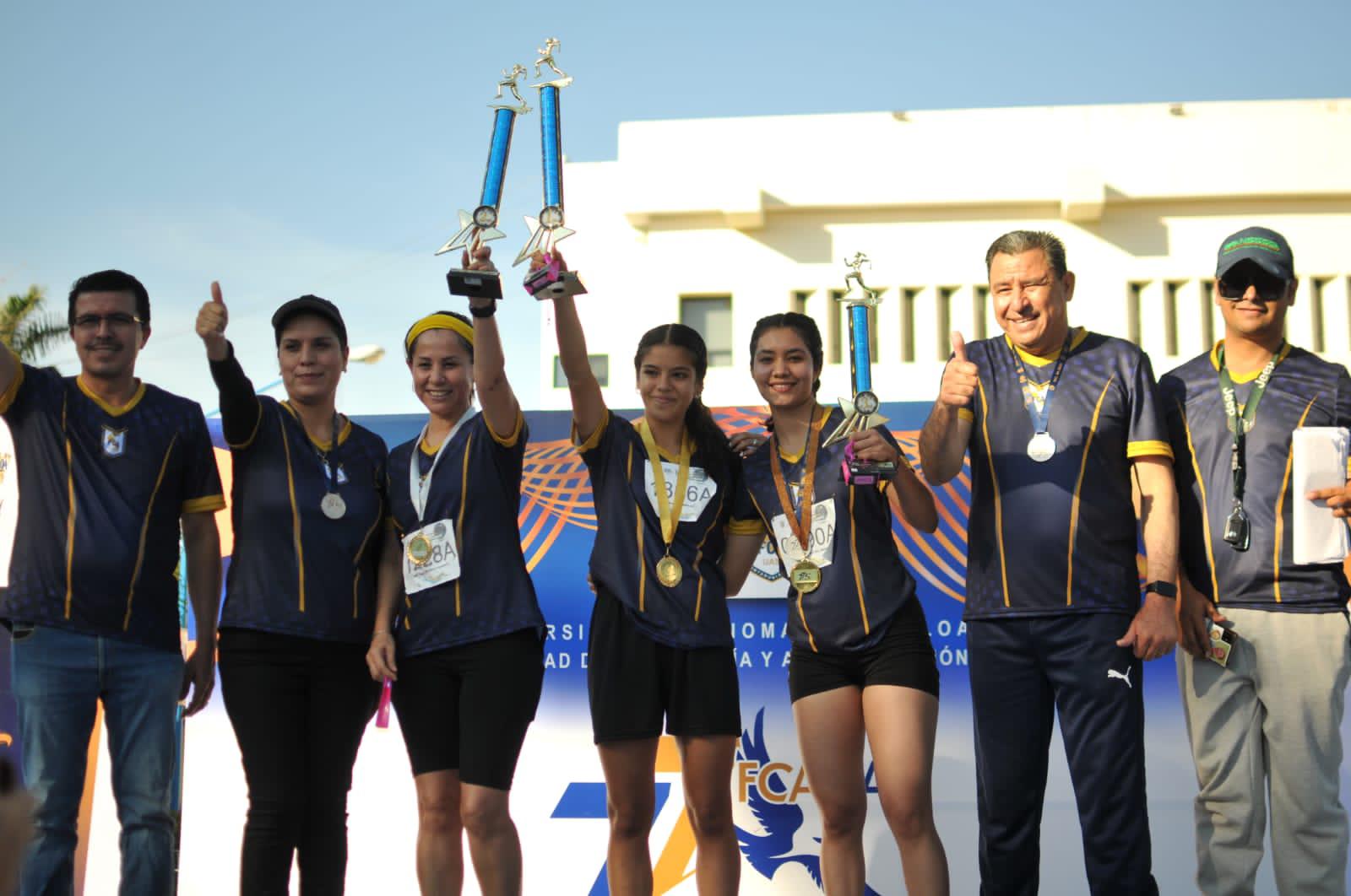 Jesús García y Estefanía Cabrera ganan Pedestre 5K de la FCA