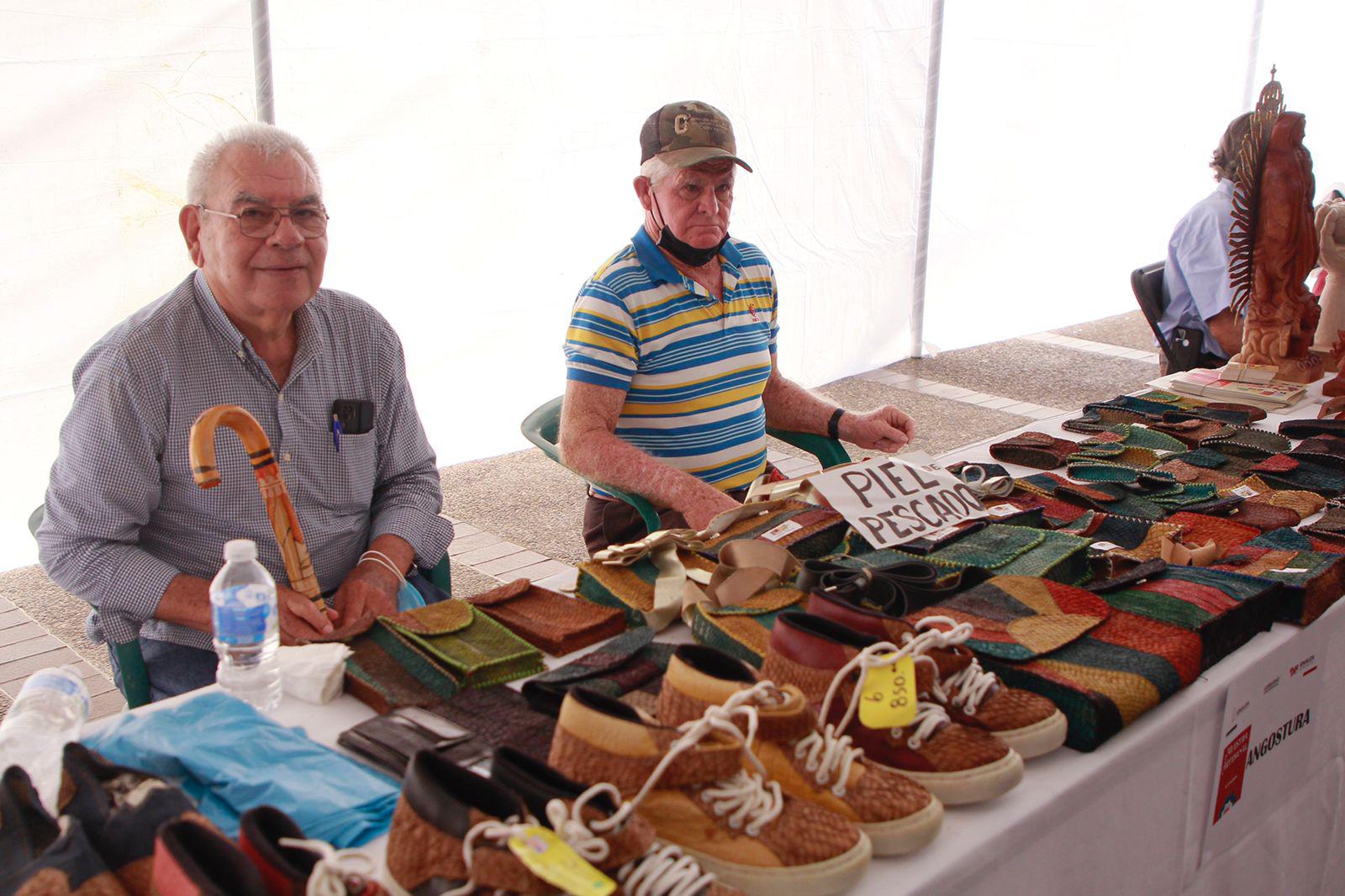 Celebran Gran Kermés Mexicana en Palacio de Gobierno
