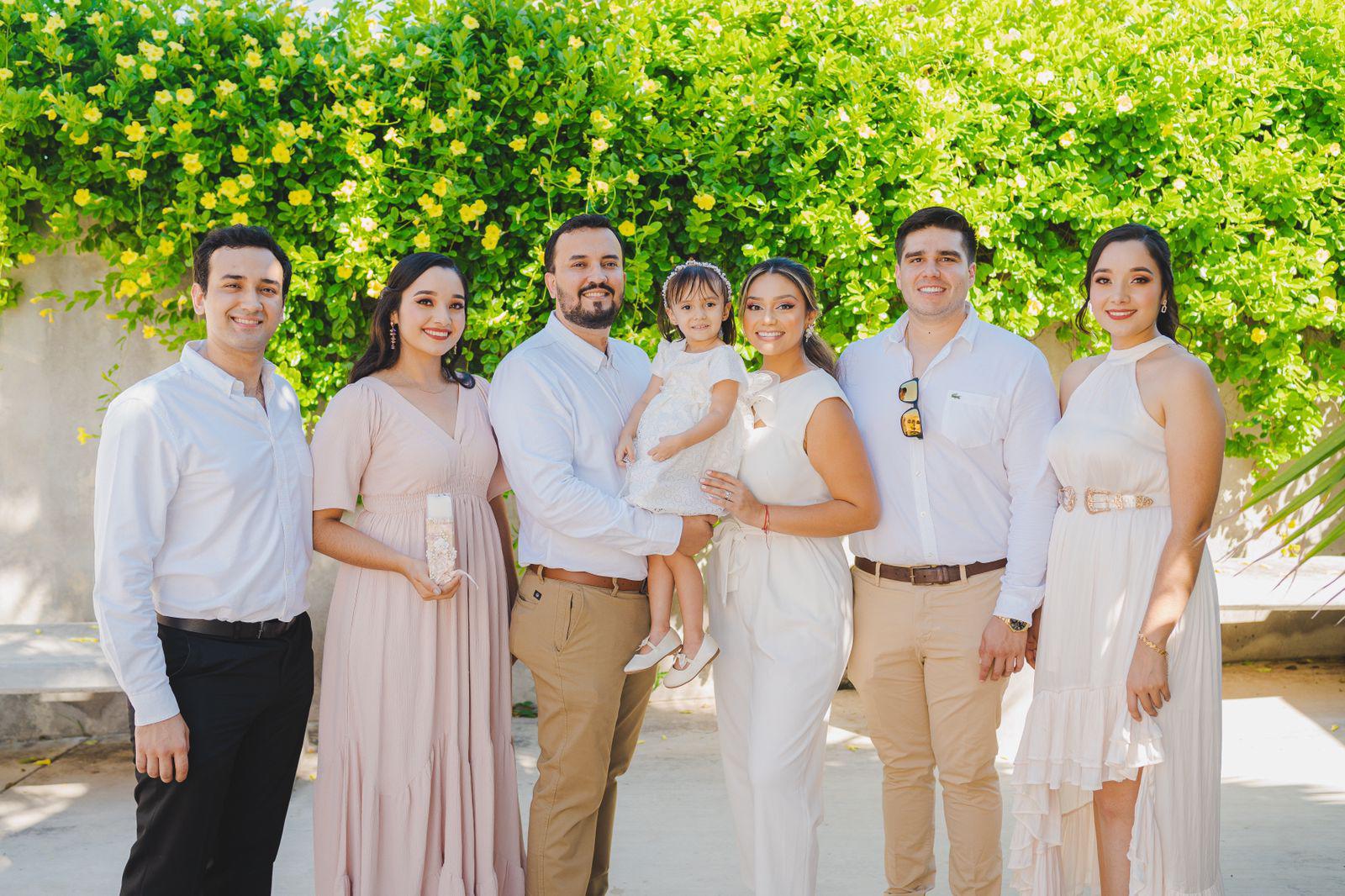 Elisa María Valdez ya es hija de Dios