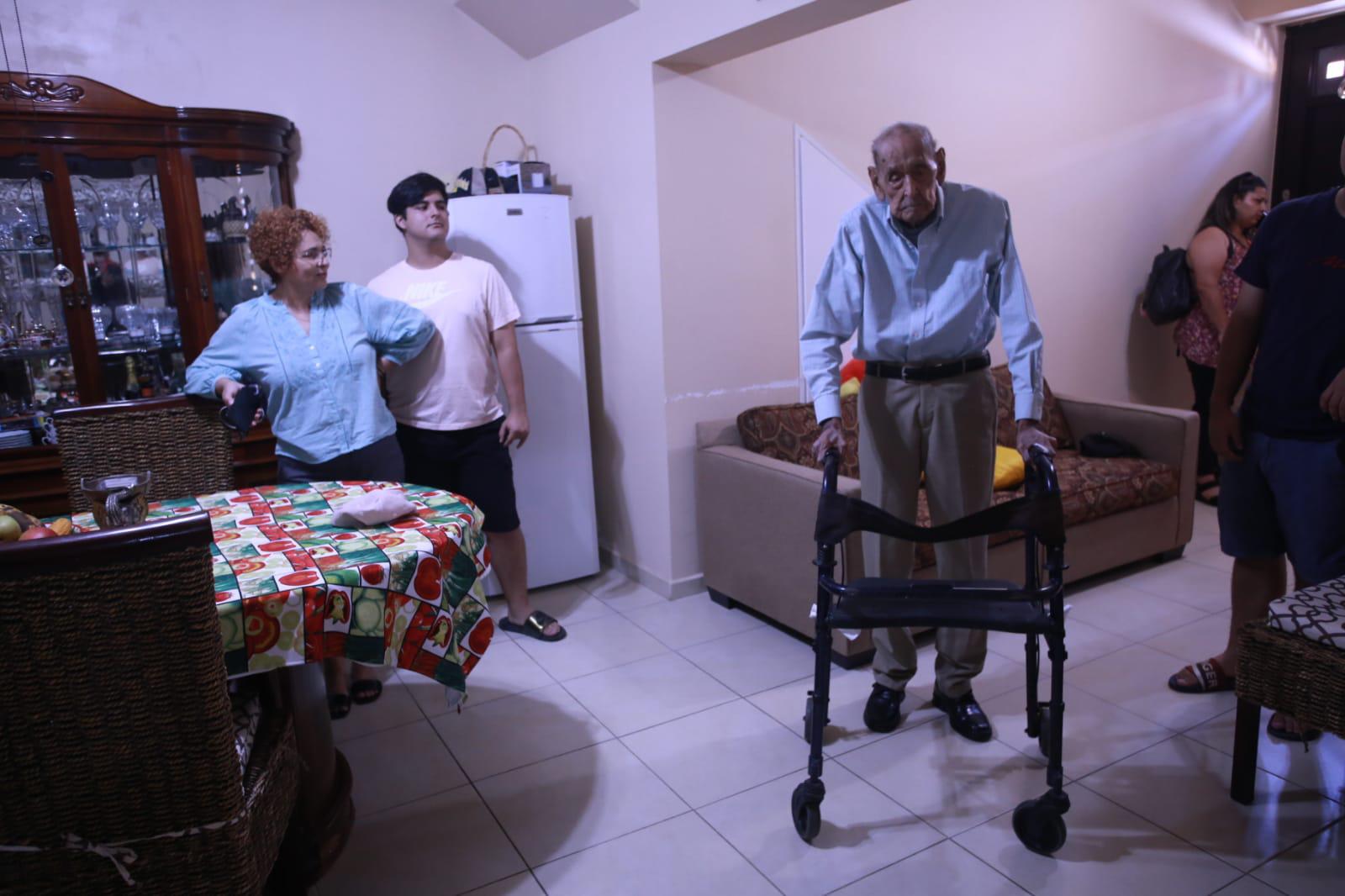 Don Manuel, 105 años llenos de historias y de dinastía