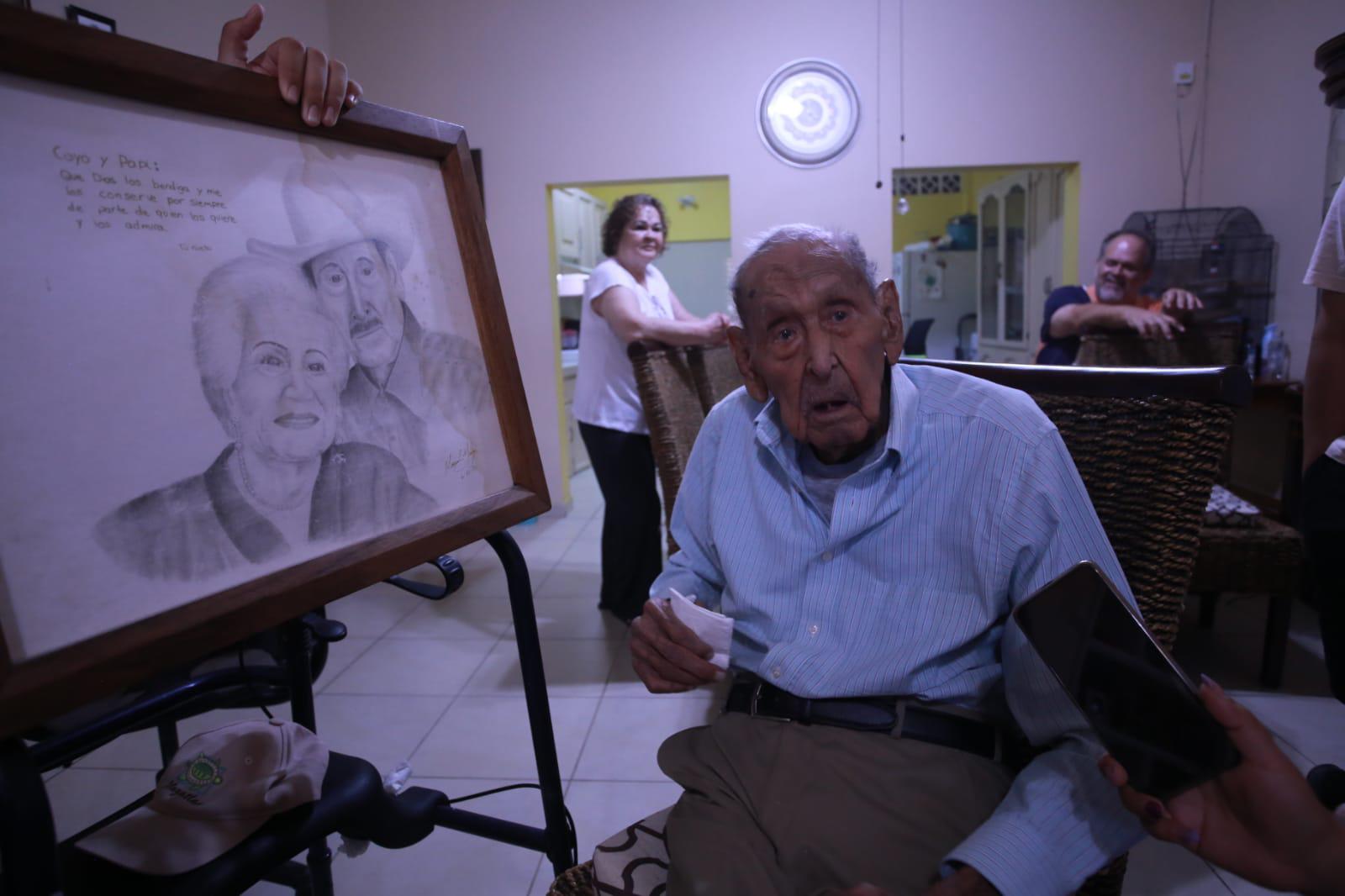 Don Manuel, 105 años llenos de historias y de dinastía