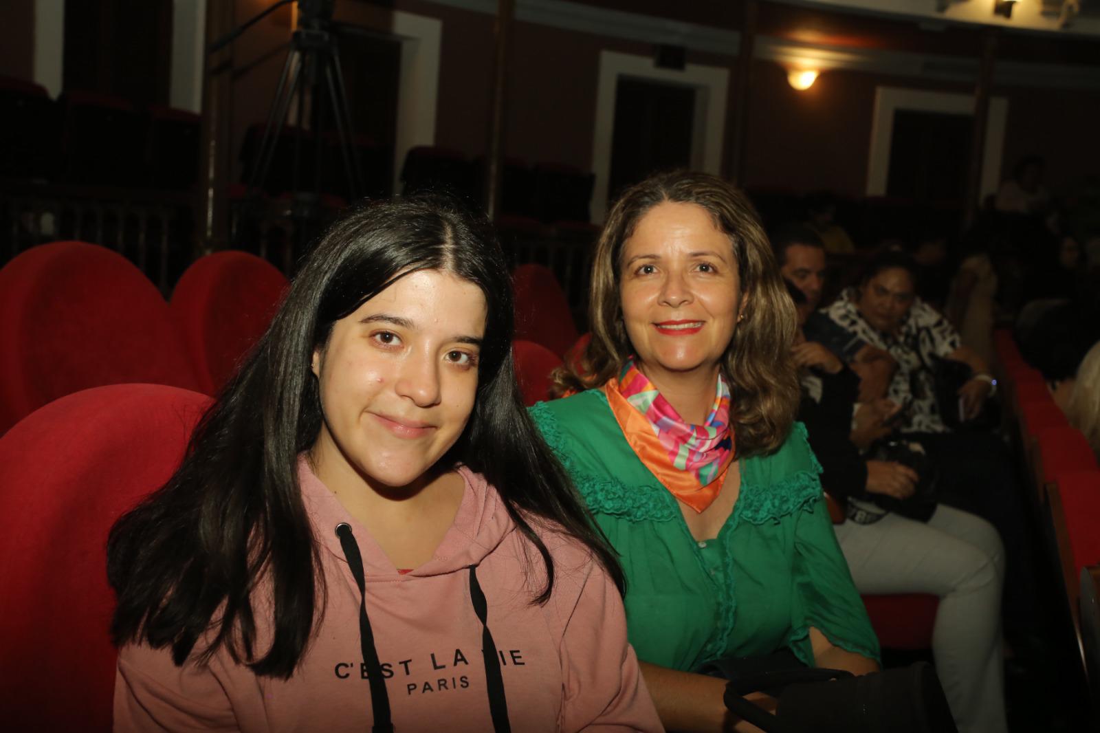 Una noche de aplausos y conmoción con ‘Desvenar’