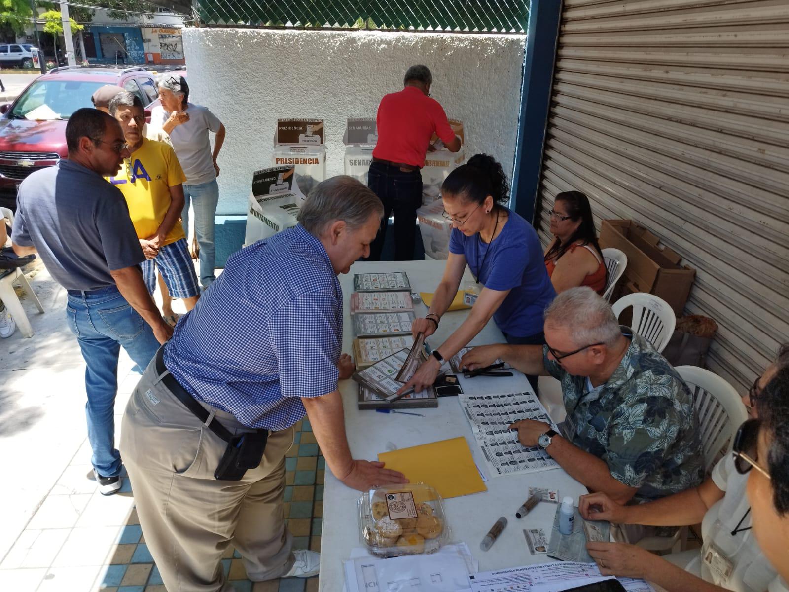 Es una satisfacción el participar en una elección: Raúl Rico González