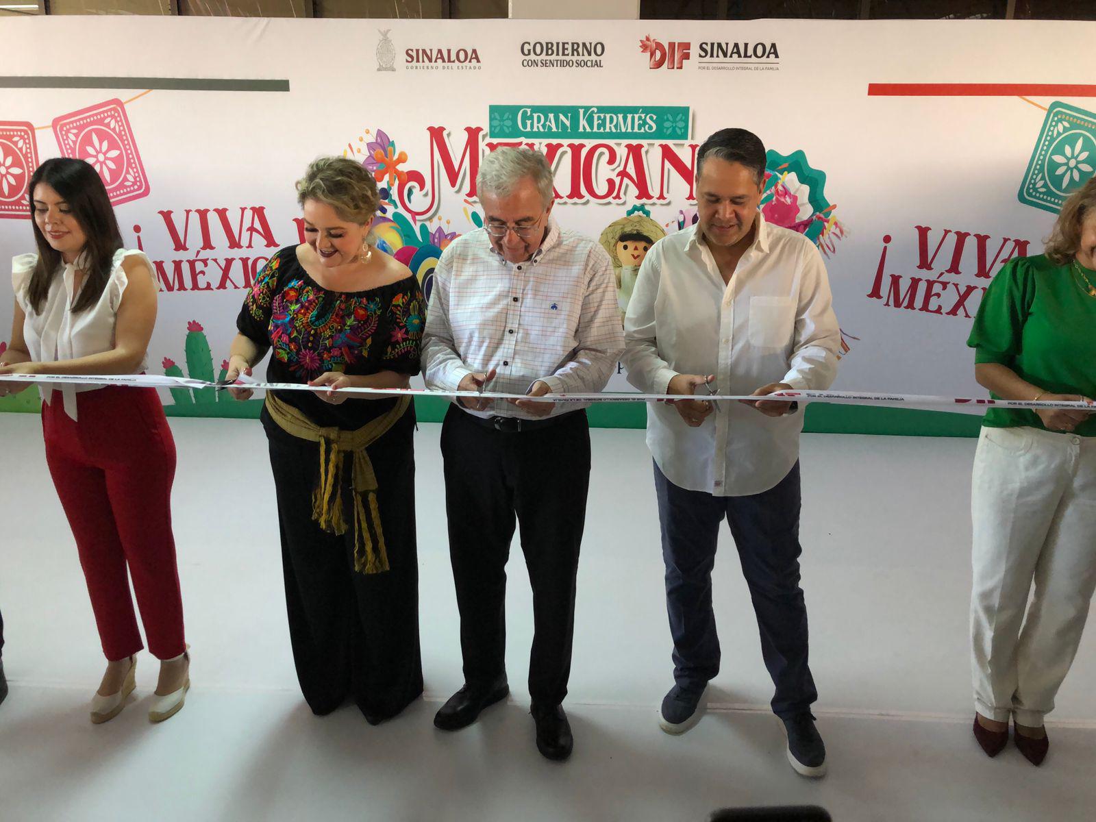 Celebran Gran Kermés Mexicana en Palacio de Gobierno