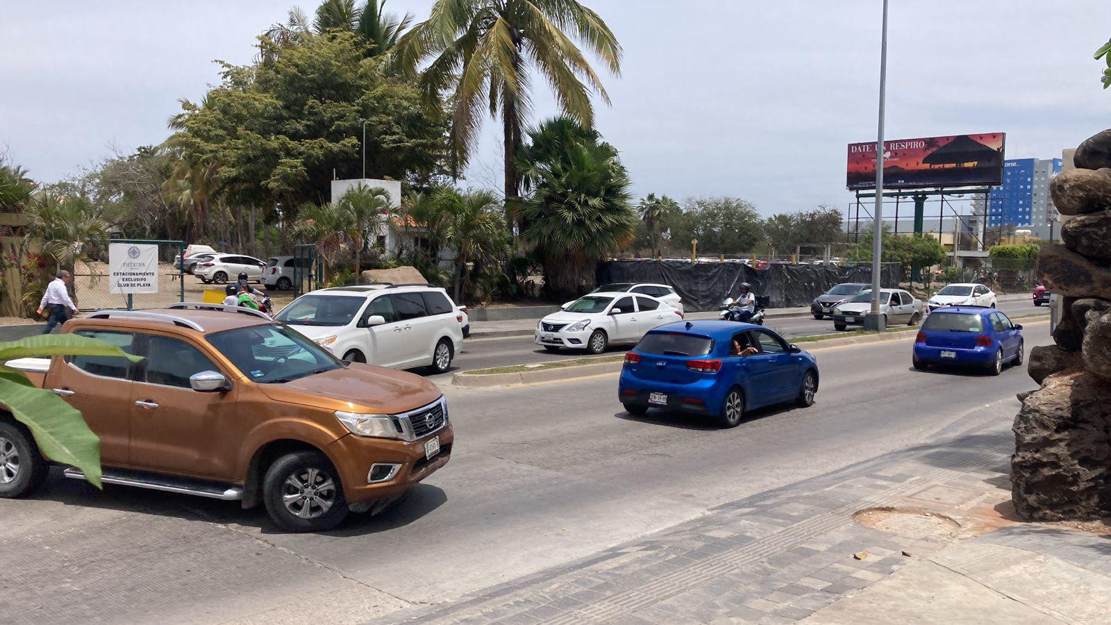 Acuacultores protestan y bloquean avenida en Mazatlán por contrabando ...