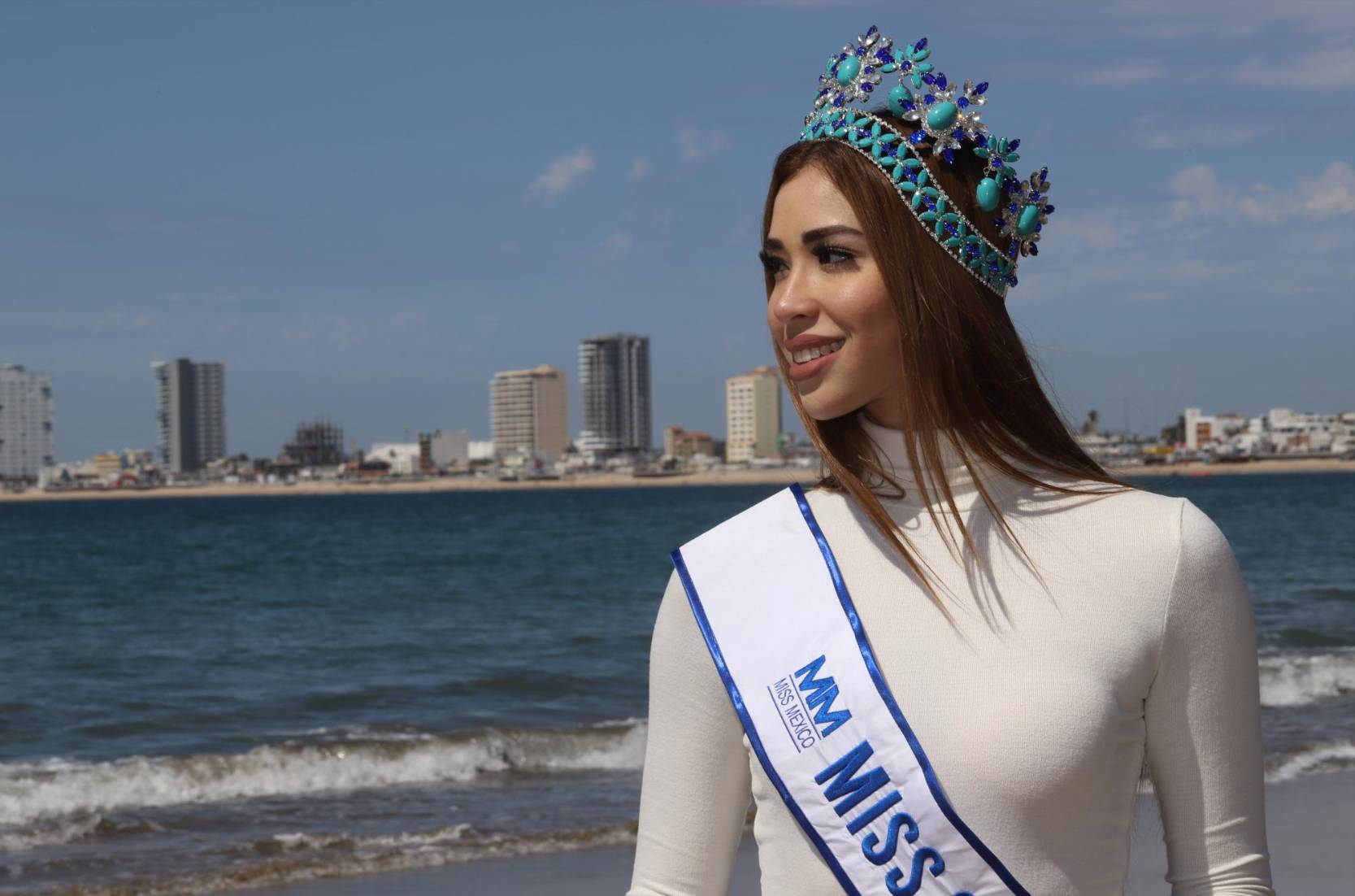 Ser profesional en ballet y medicina acercan a Karla Rivas a Miss Mundo