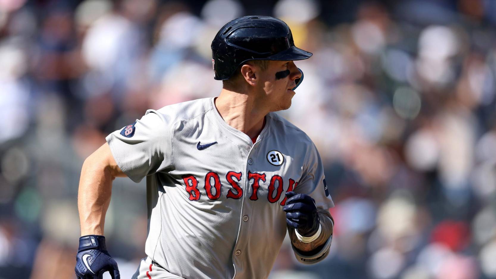 Orioles pactan con Tyler O’Neill por tres años y 49.5 millones de dólares