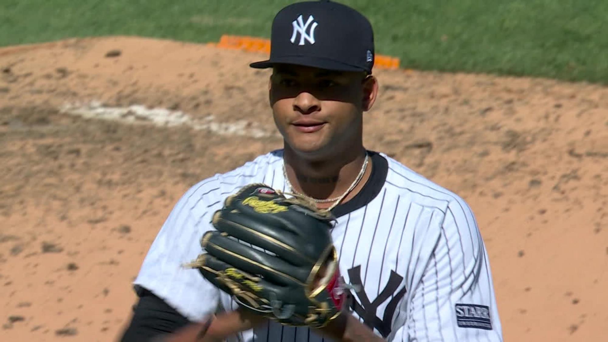 Stanton sacude grand slam y Yanquis ganan primera serie en Nueva York