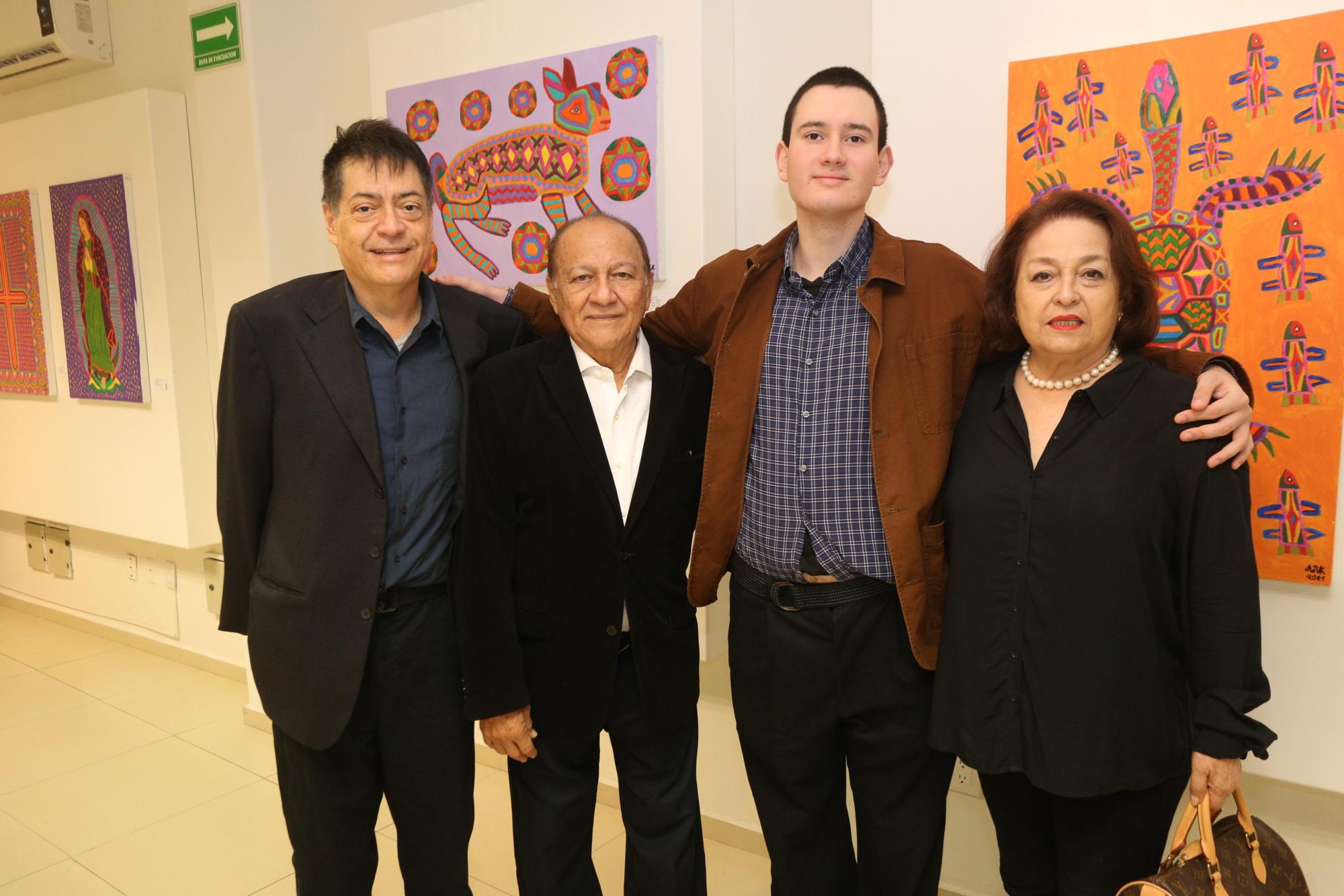 Presenta Alexander Pescador la exposición ‘La luz y la esperanza’