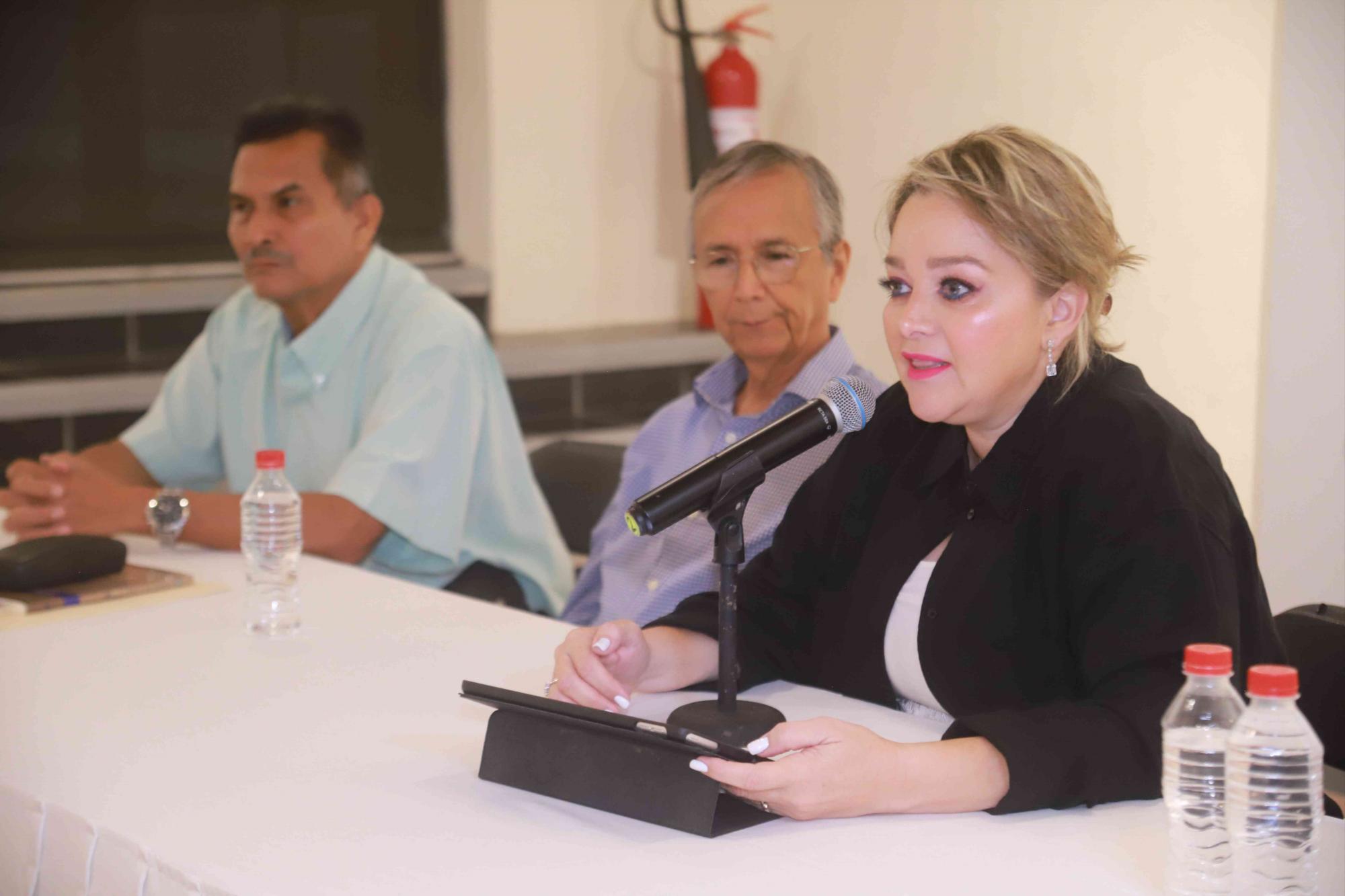 Arturo Santamaría Gómez y su hija Alessandra hablan de ‘La vida ...