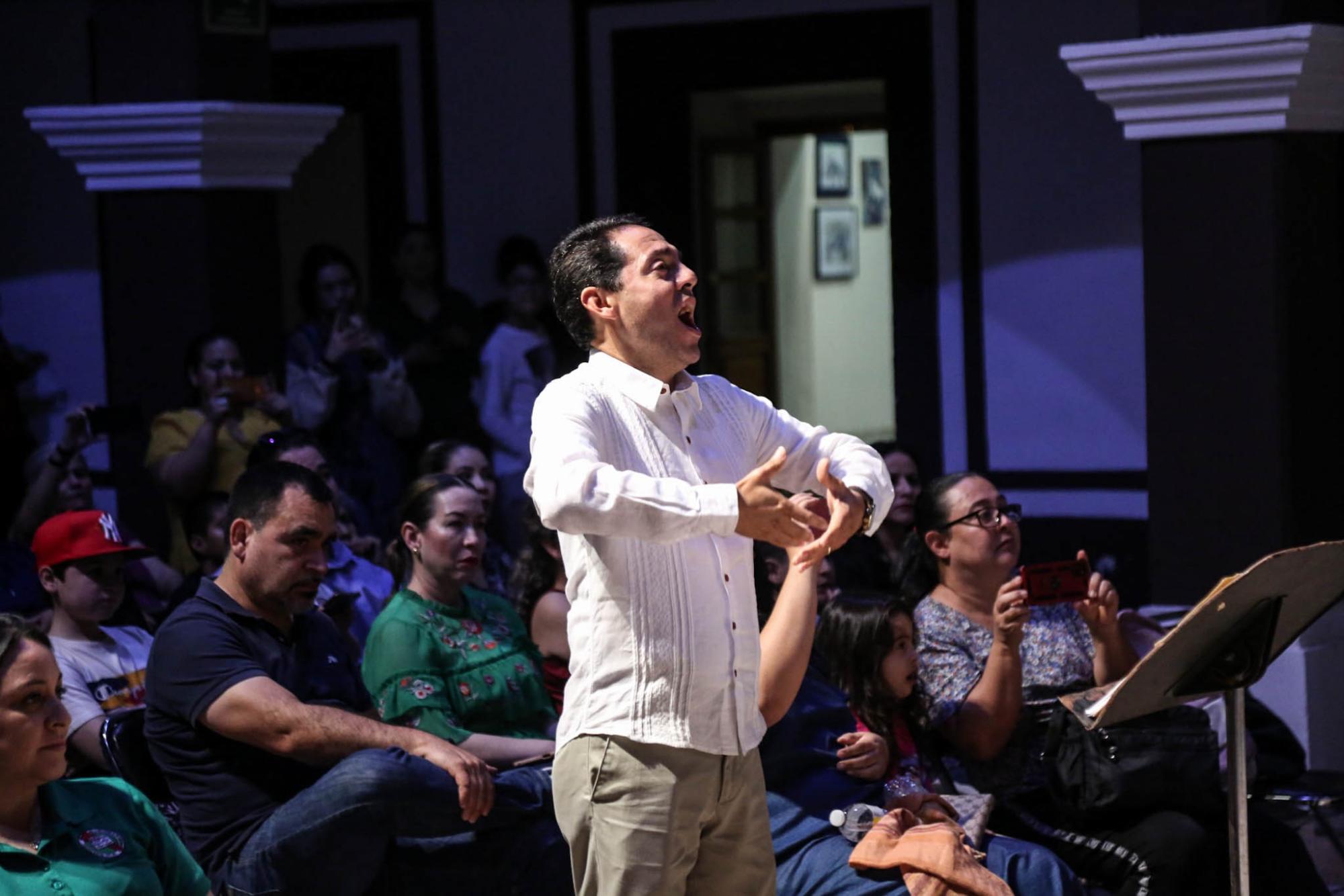 Tres coros ofrecen temas religiosos y cantos de esperanza