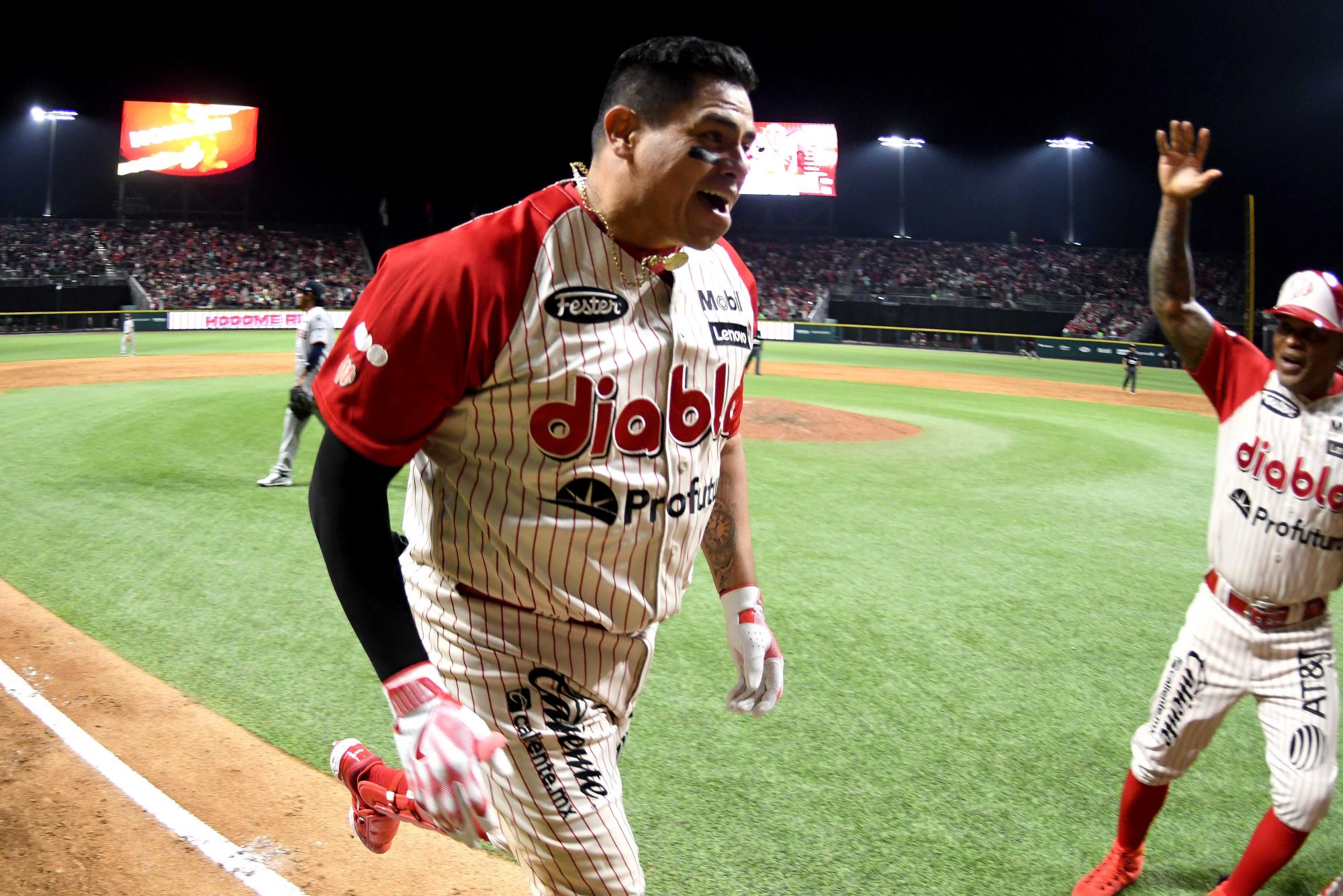 Diablos remonta el 0-10 y termina venciendo a Tigres