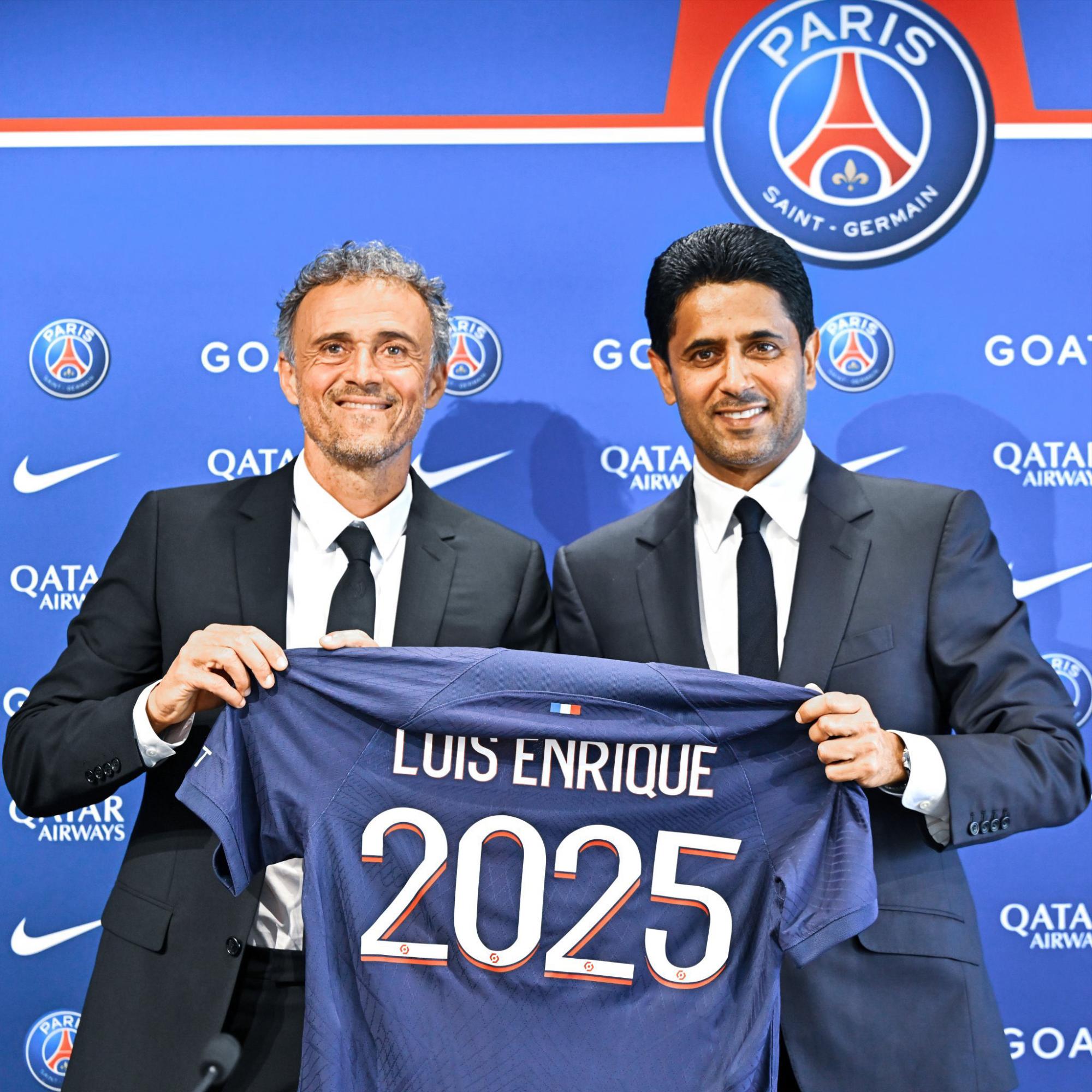 Luis Enrique es el nuevo entrenador del París Saint-Germain Luis Enrique es el nuevo entrenador del París Saint-Germain