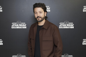 Gana Diego Luna batalla legal contra marca de Whisky que utilizó su imagen