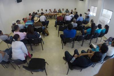 "Realizan foros de consulta"