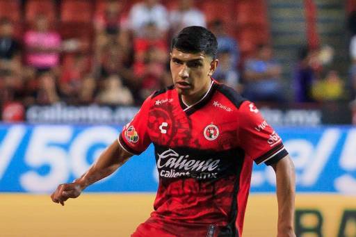 Kevin Castañeda será refuerzo de Chivas para el Apertura 2026