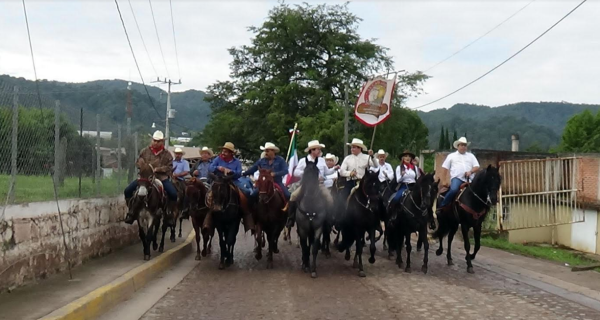 "Cabalgata Surutato un plus para el Turismo"
