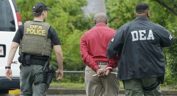 "La DEA opera en México de forma unilateral: analistas"