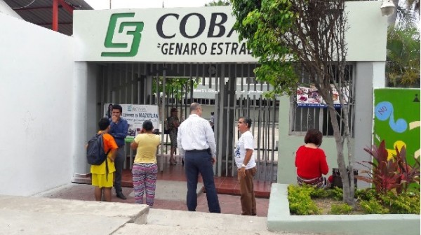 "Desocupan poco a poco el Cobaes 37"