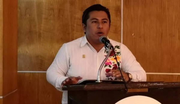 "Ex presidente de Morena en Campeche pide a jóvenes inspirarse... en El ...