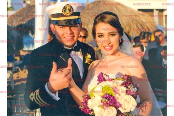 "Lizeth Alexandra y Felipe de Jesús celebran su boda religiosa"
