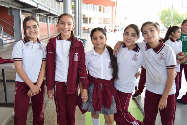 "Alumnos del Colegio Sebec se divierten y aprenden"