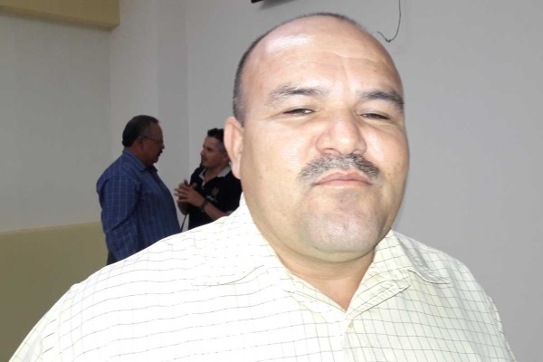 "Queda Alcalde a deber: Regidor"