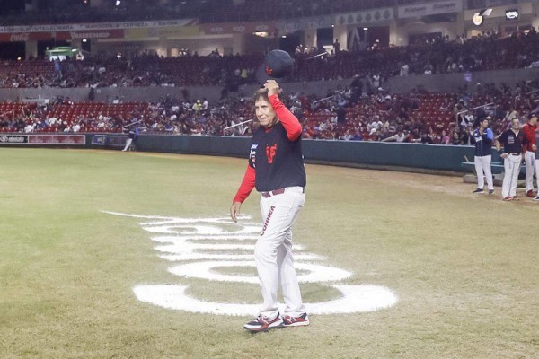 "Vicente Romo, agradecido con el beisbol"