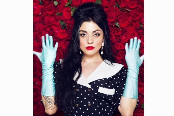 "'Mudan' concierto de Mon Laferte a la Plazuela Republica"