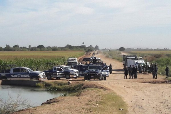 "Aseguran vehículo y armas tras enfrentamiento en Corerepe, Guasave"