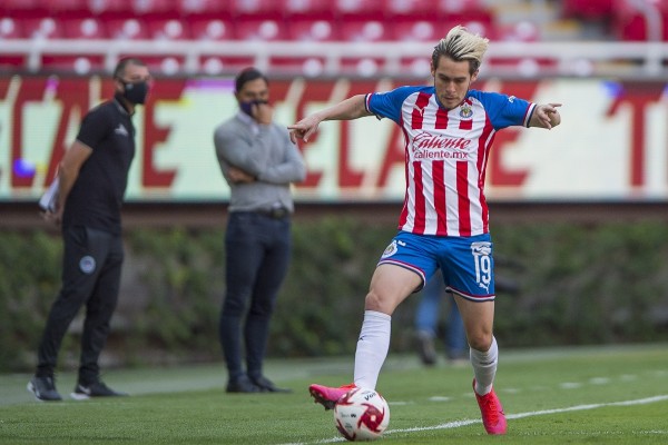 "Jesús Angulo destaca con Chivas en la Copa GNP por México"